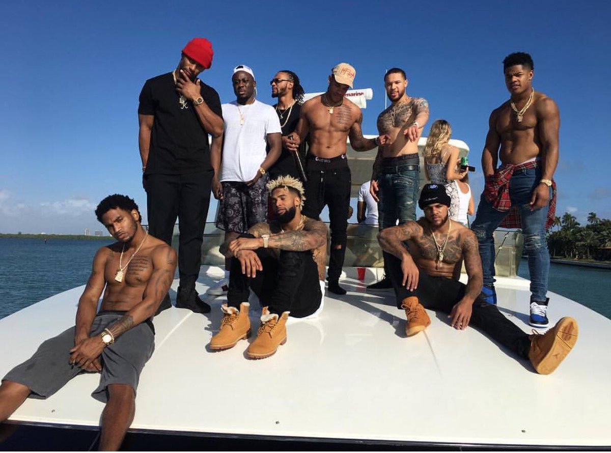 Odell Beckham Jr. Delivers The NFL Photo Of The Year From A Boat In ...